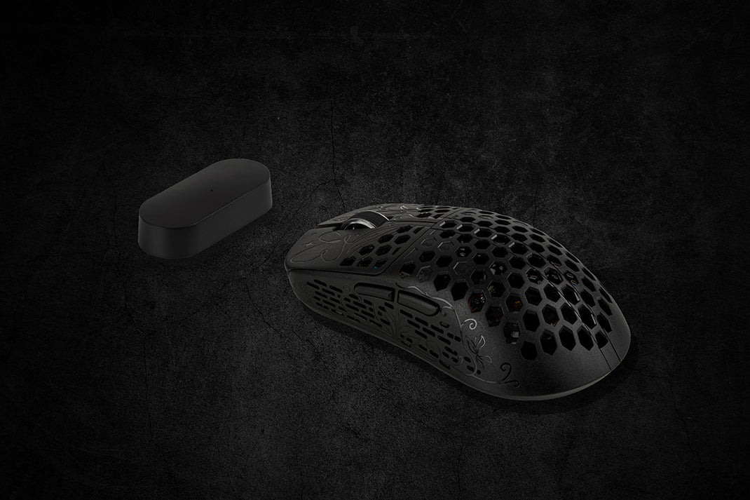 UNIUS BLACK LOTUS CARBON 8K